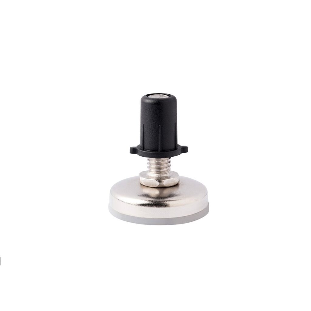 SAPATA REG. NIQUELADA 33MM COM BUCHA M8 - Casa das Marcenarias